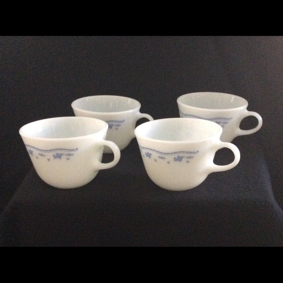 Pyrex | Dining | Vintage Pyrex Set 4 Blue Morning Tea Coffee Cups ...